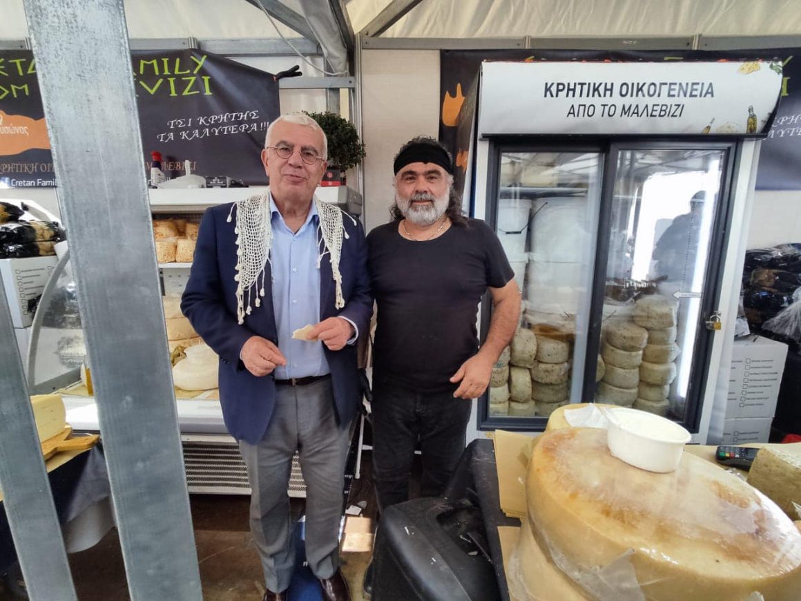 ΕΚΘΕΣΗ ΚΡΗΤΙΚΩΝ ΠΡΟΙΟΝΤΩΝ ΣΤΗ ΔΕΘ (ΣΤΙΣ 30-10-2022) - Στράτος Σιμόπουλος