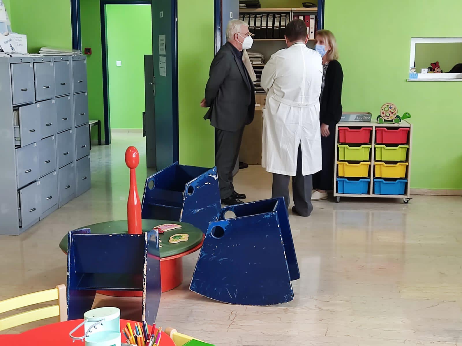 ΕΠΙΣΚΕΨΗ ΣΤΟ ΤΟΠΙΚΟ ΙΑΤΡΕΙΟ ΑΜΠΕΛΟΚΗΠΩΝ. (Στις 17-10-2022) - Στράτος ...